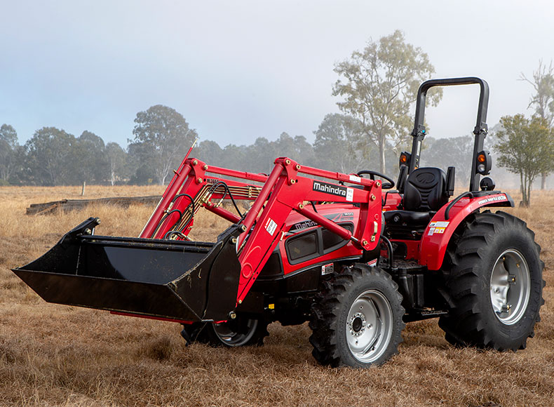 Mahindra 3650-4 PST - Fred Hopkins