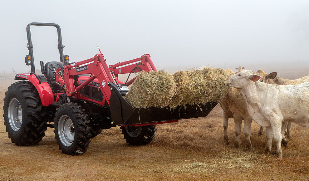 Mahindra 3650-4 PST - Fred Hopkins